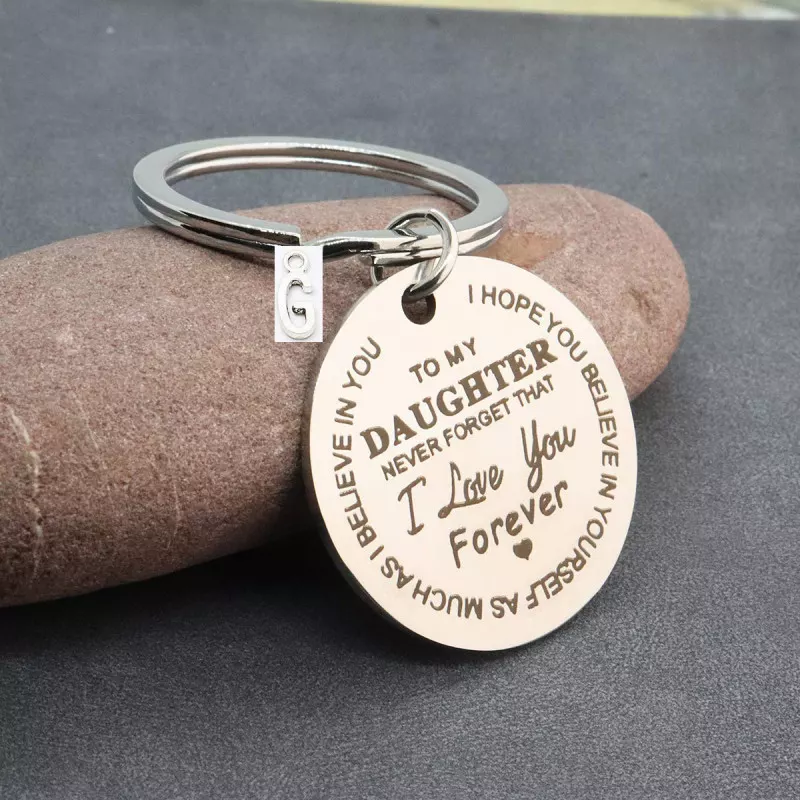 Nyckelring med tag "To my Daughter" (Till min dotter) Rostfritt stål