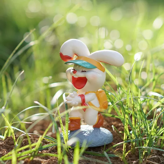 Resin Bunny Figurine